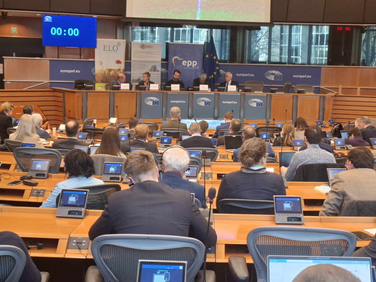 Future Fields: Innovation, Sustainability, Competitiveness in the Next ...