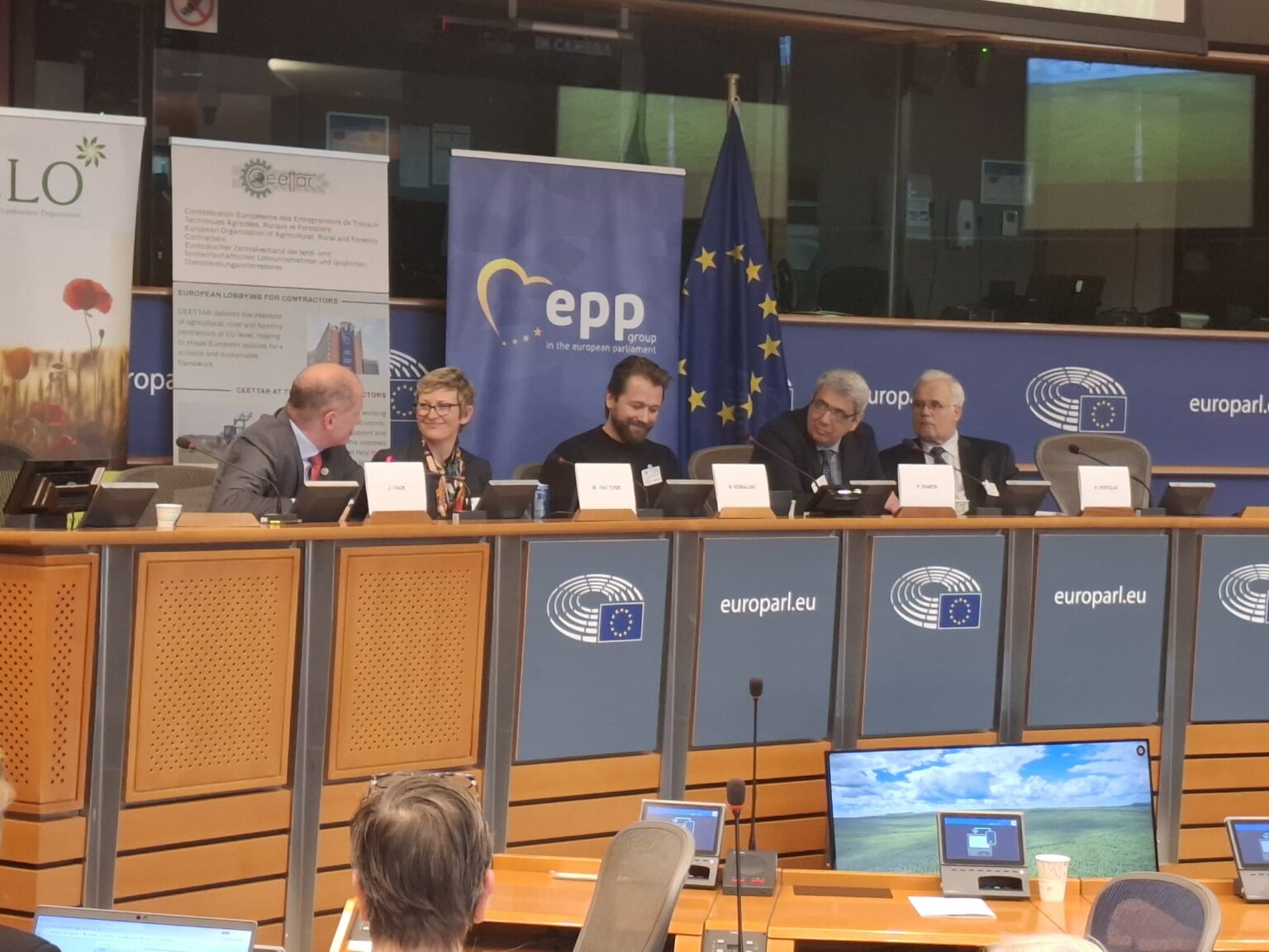 Future Fields: Innovation, Sustainability, Competitiveness in the Next ...