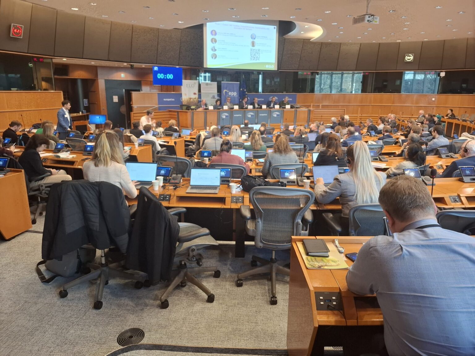 Future Fields: Innovation, Sustainability, Competitiveness in the Next ...